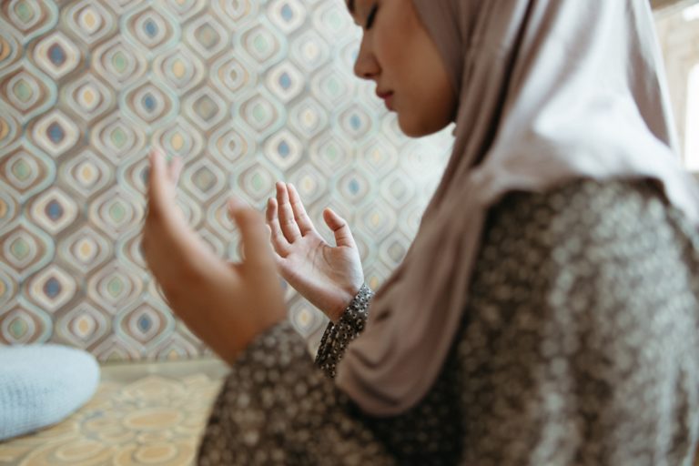 6 Tips for Navigating Family Religious Holidays as a Convert to Islam ...
